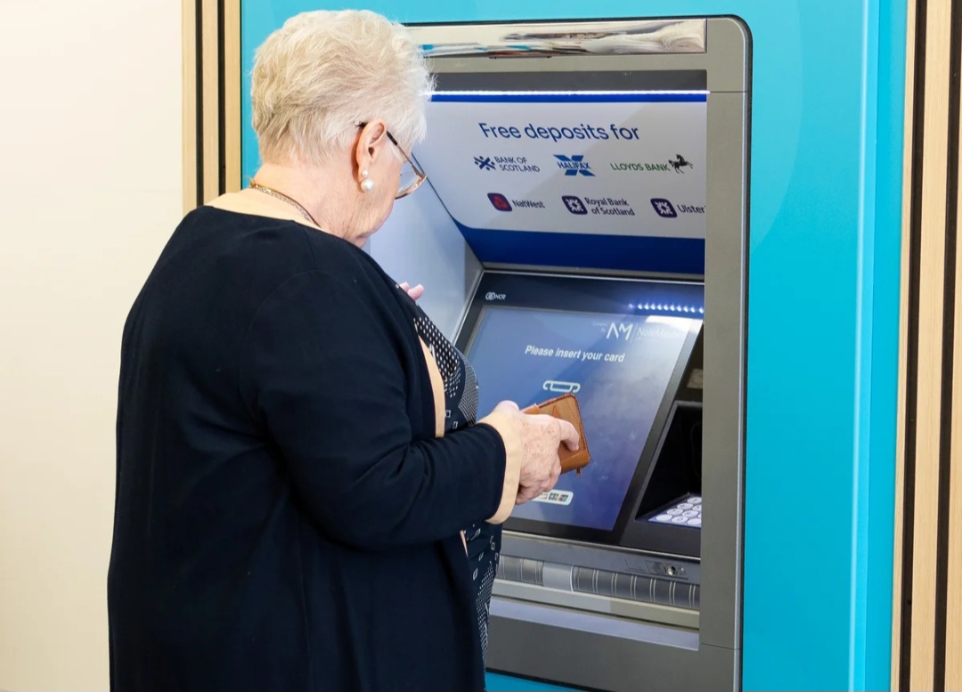 Major Bank Shocks Customers: 'No More Cash Deposits Allowed, The Reason ...