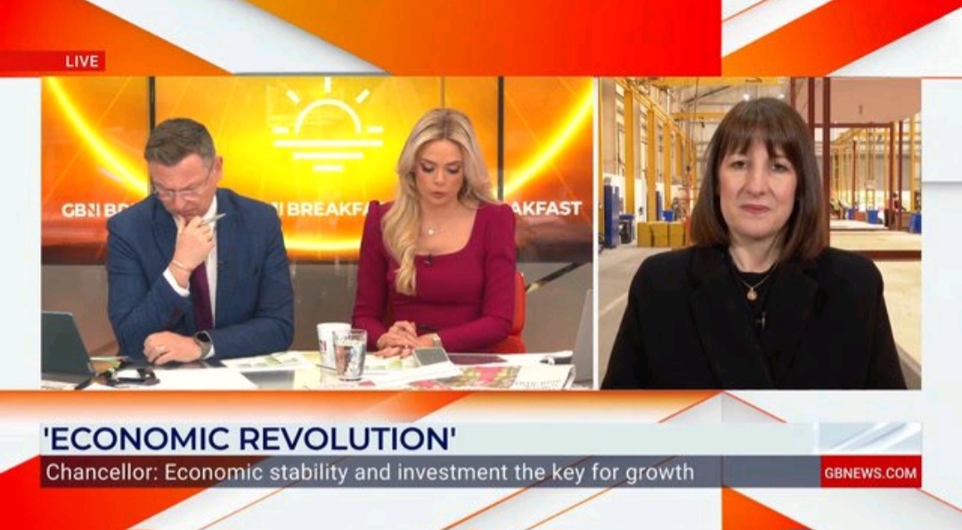 Rachel Reeves urged to scrap feared PIP cuts "that could plunge 700,000 ...